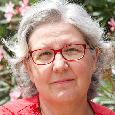 Edith Esposito, biographie, publications et bibliographie | Éditions Retz